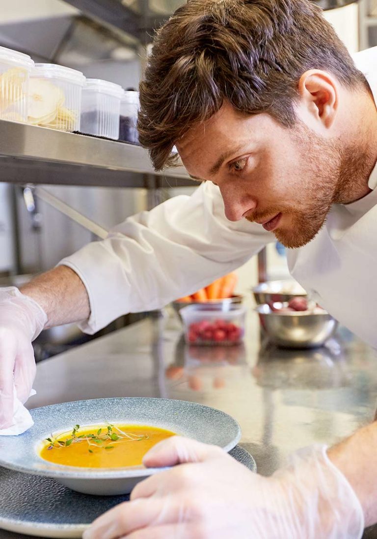 Our Chefs – Catch22Restaurant.co.za